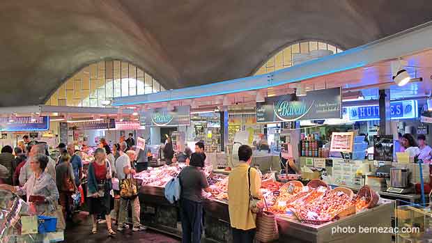 Bernezac.com - Royan, le Marché central de Royan et le Marché du Parc